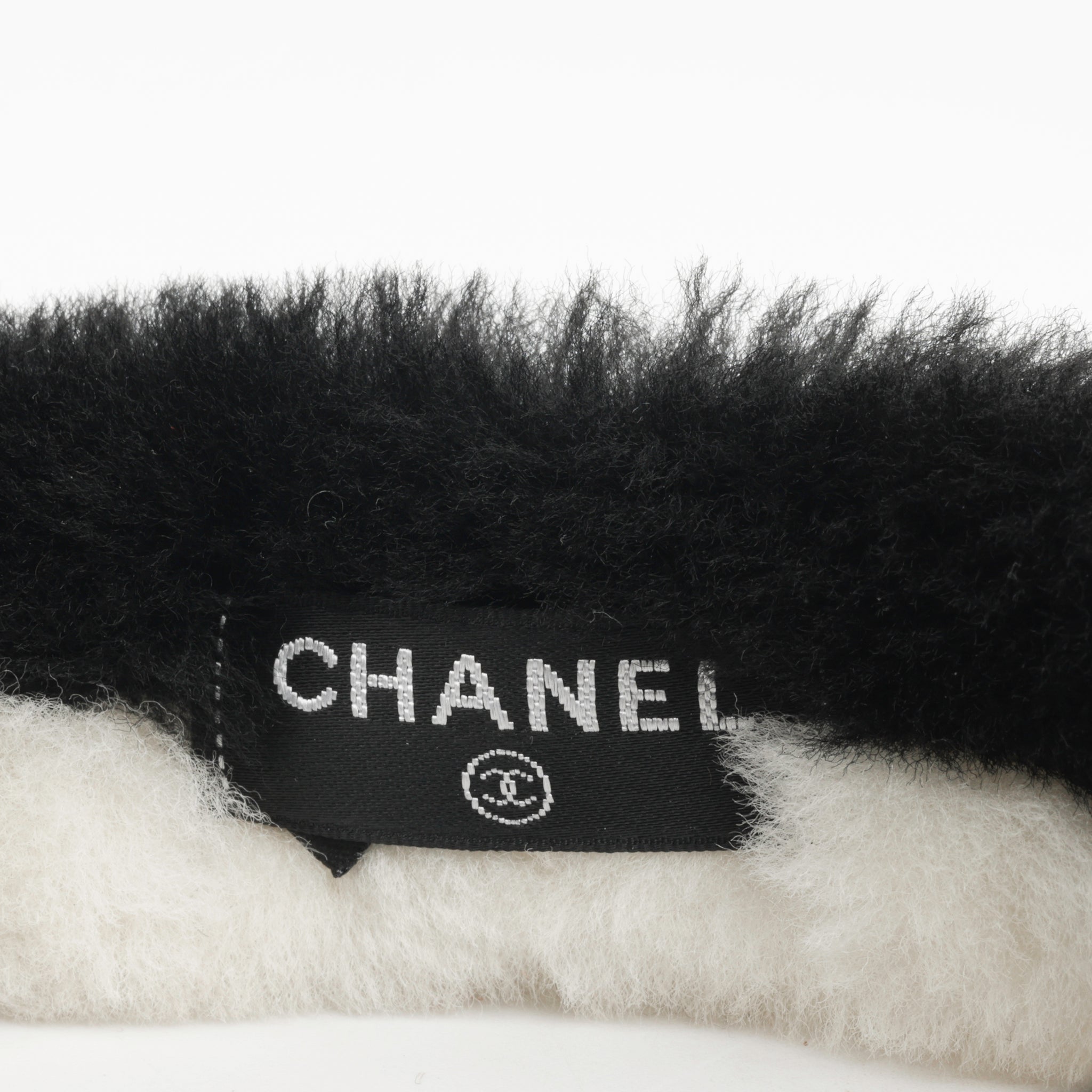 Chanel - Earmuffs - Black/White - Shearling - Immaculate Condition ...