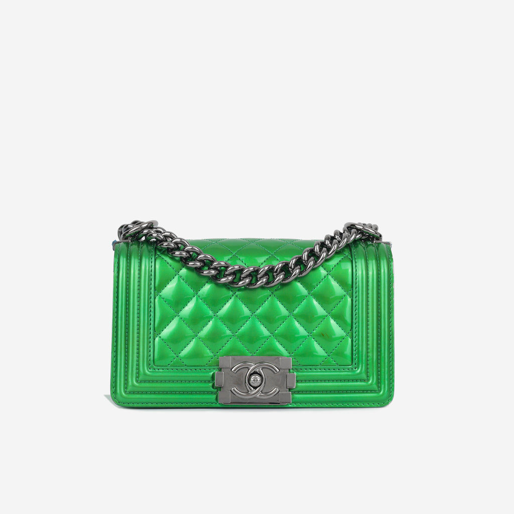 Chanel Boy Bag Small Green Patent GMHW 2014 Bagista chanel-boy-bag-small-green-patent-gmhw-2014-bagista