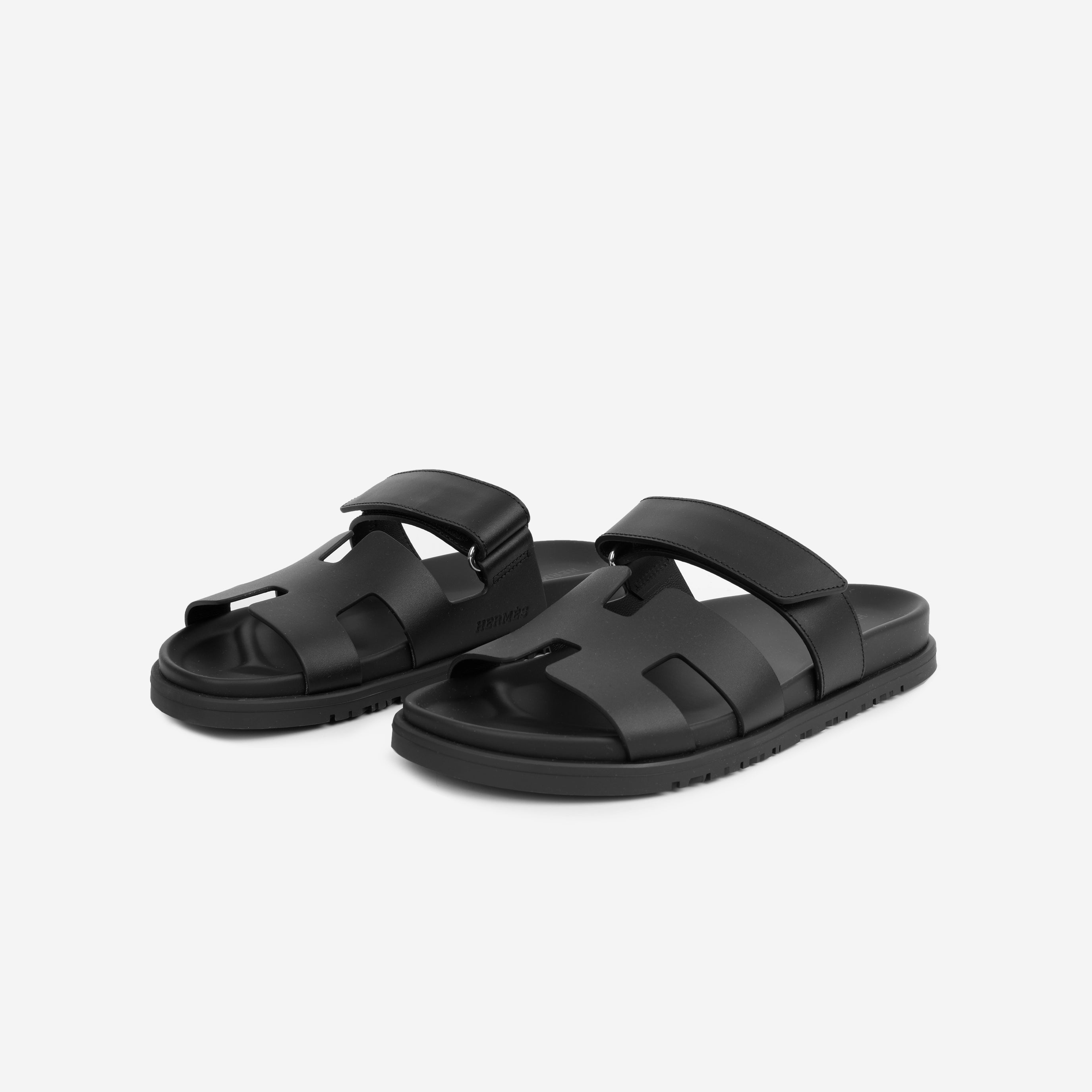 Hermès - Chypre Sandal - Noir Calfskin - Brand New – Bagista