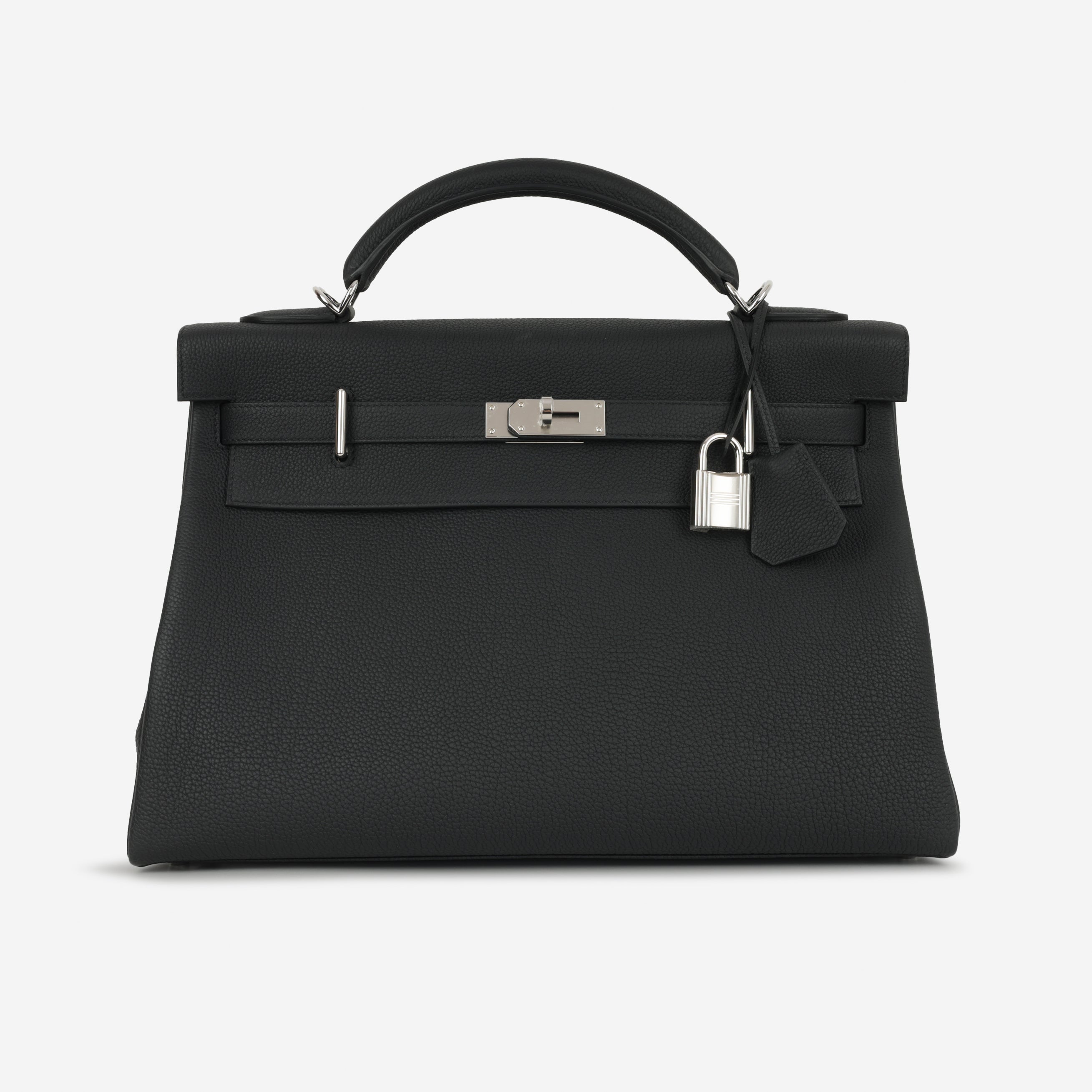 Hermès Maxi Kelly 42 – Black Togo | Palladium Hardware | Store Fresh ...